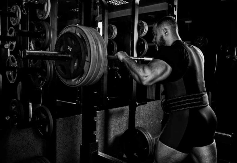 8 Benefits of Box Squats (and How to Do Them Properly)