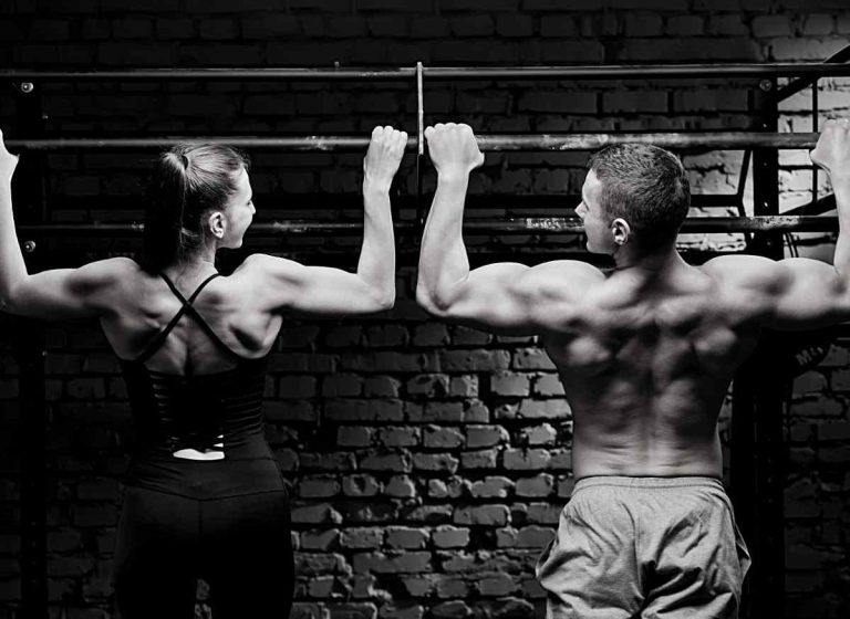 6 Best Gym Machines for Back (Benefits, Muscles Worked, and More)