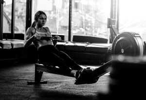 How to Master Proper Form on the Rowing Machine (and Classic Mistakes ...