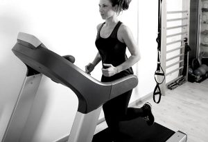 The 5 Best 30-Minute Treadmill Workouts (for Beginners, Fat Burning ...